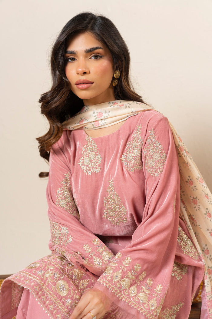 Shop Women’s Clothing Online | Alkaram