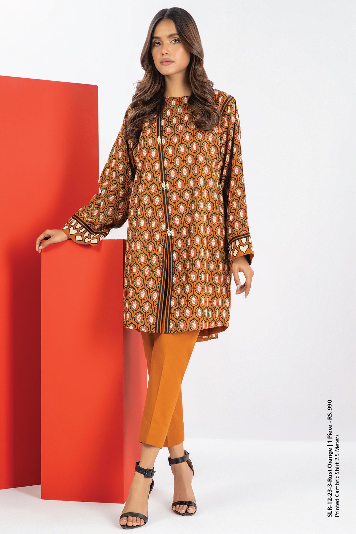 Lookbook – Alkaram Studio