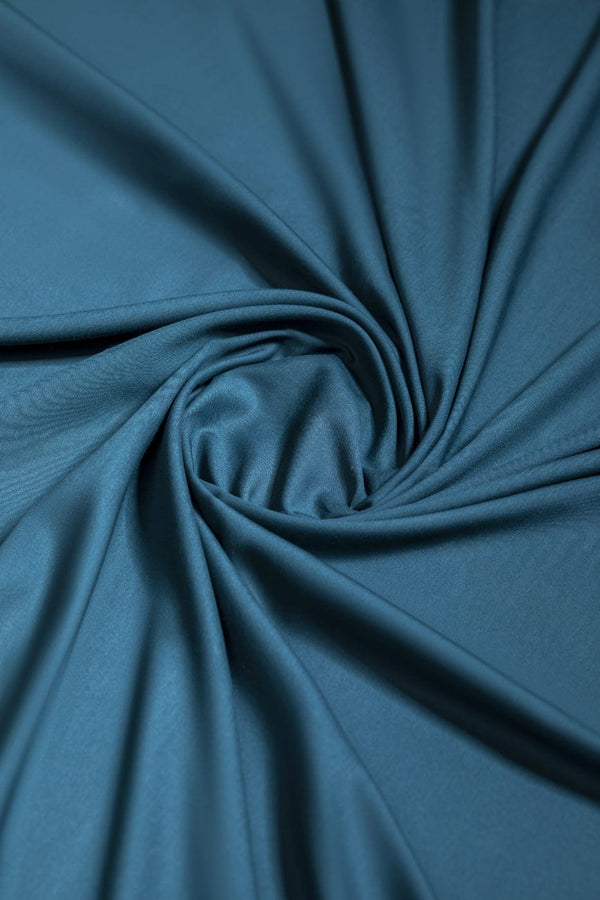 Man Fabrics – Alkaram Studio