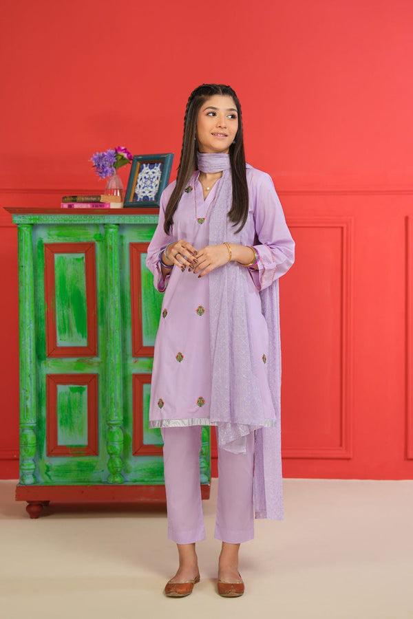 Ready To Wear – Alkaram Studio