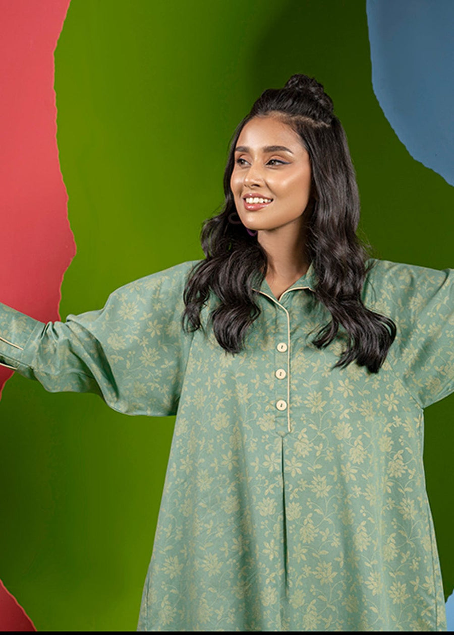 Woman – Alkaram Studio