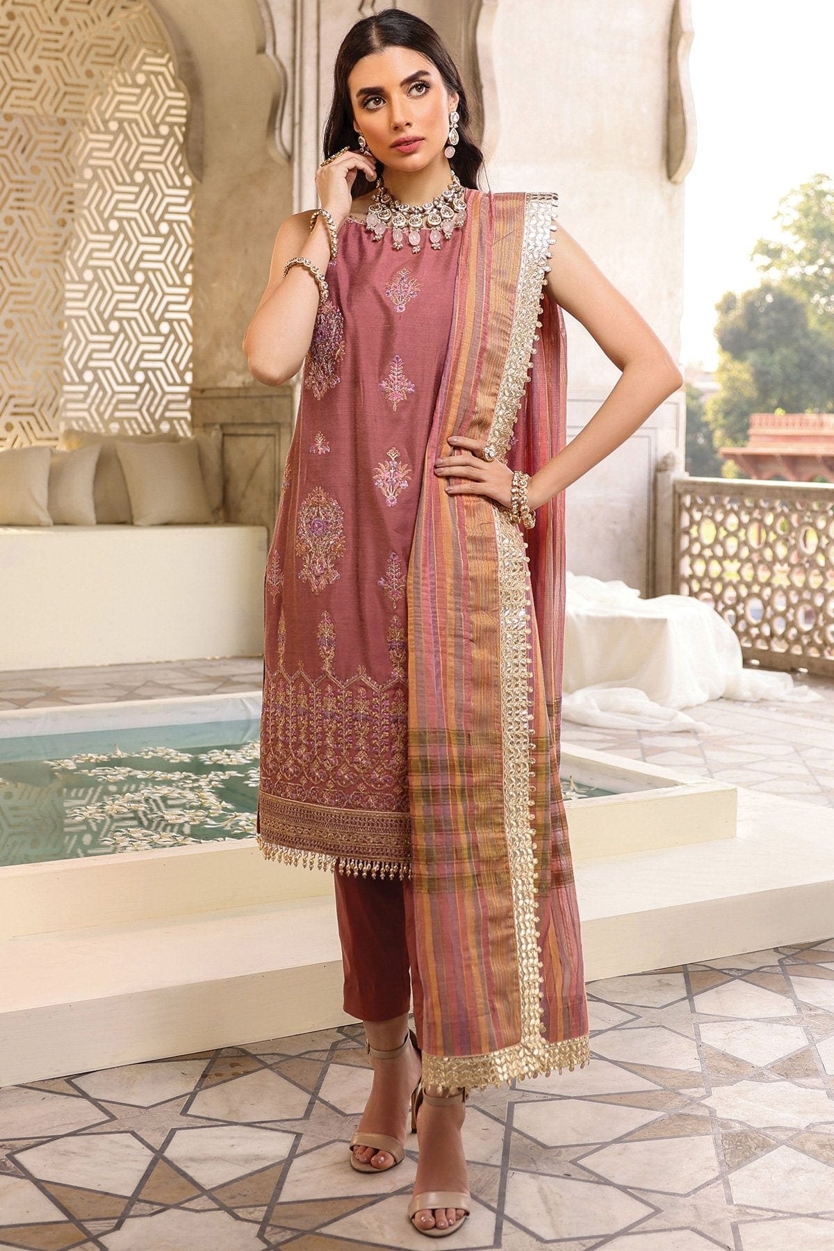 2 Pc Embroidered Silk Suit With Yarn Dyed Dupatta – Alkaram Studio
